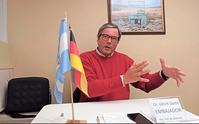 Emprendedurismo, industria del conocimiento y educación dual, los ejes ...